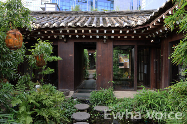 Three unique cafés in Seoul to add to your café-hopping list
