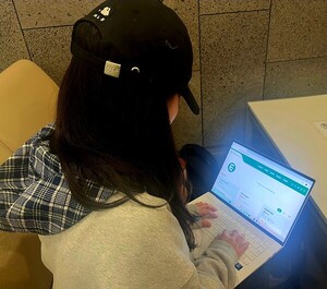 Ewha introduces its new student support system, E-Friends